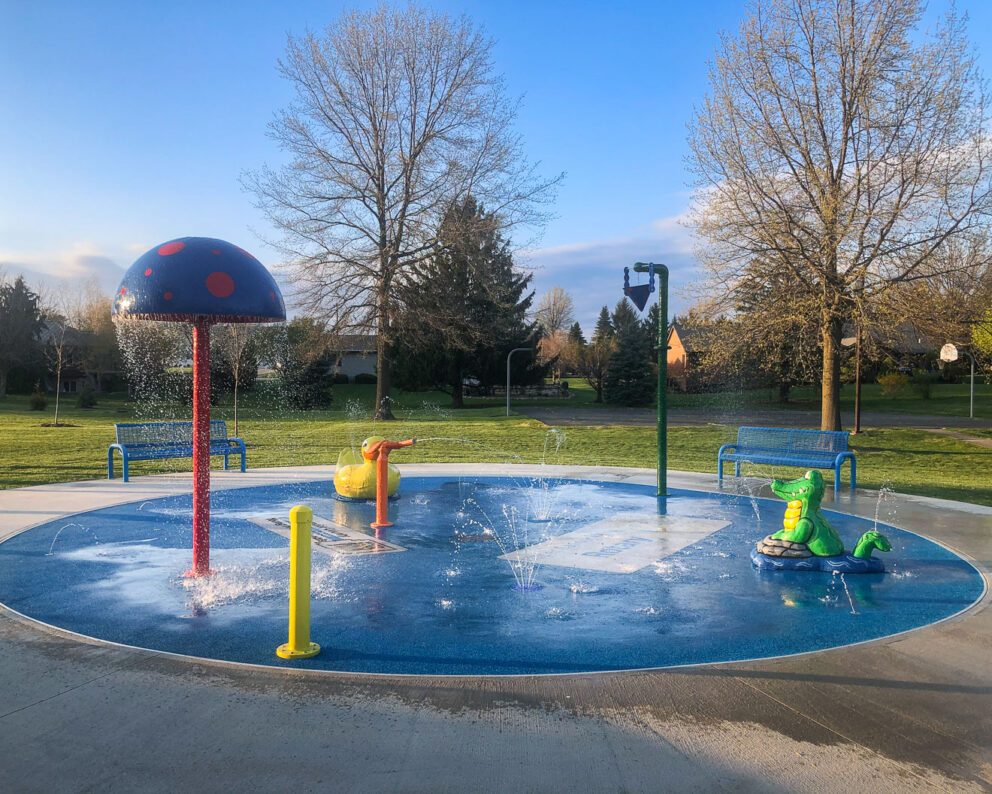 Mushroom Water Play Features by My Splash Pad